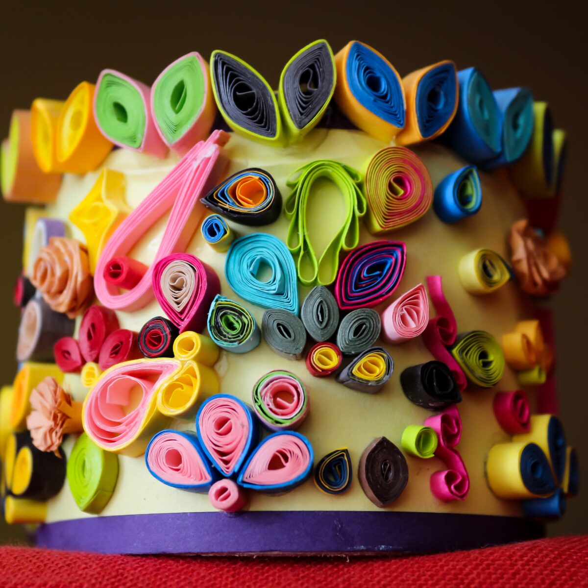 25 Playful Plastic Egg Crafts For Kids